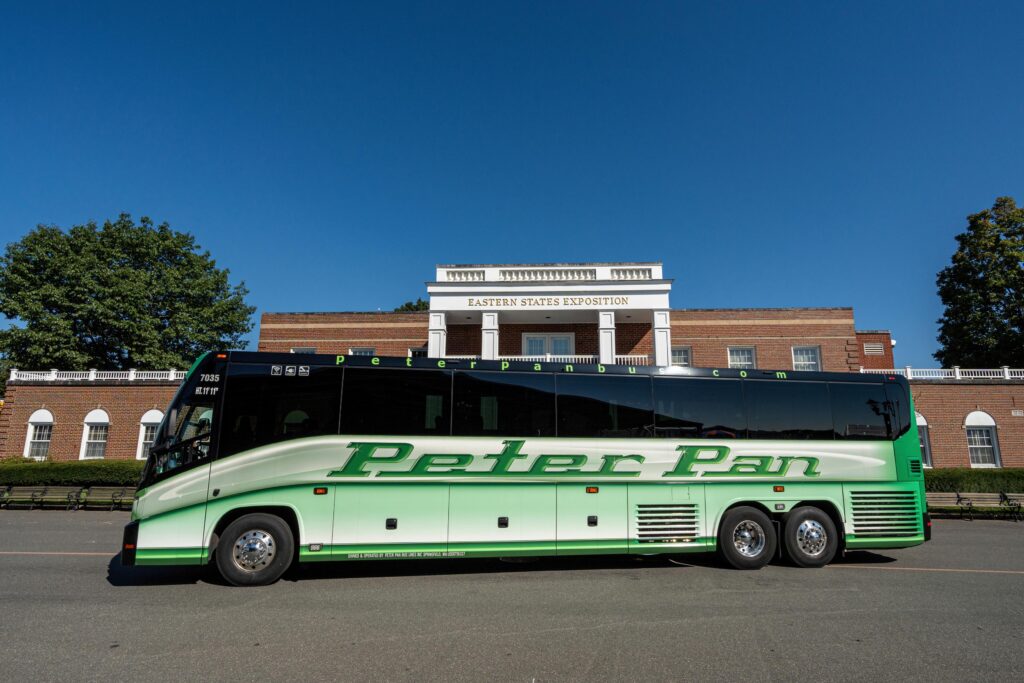 Peter Pan Bus Adds 15 New MCI Motor Coaches - Peter Pan Bus Lines